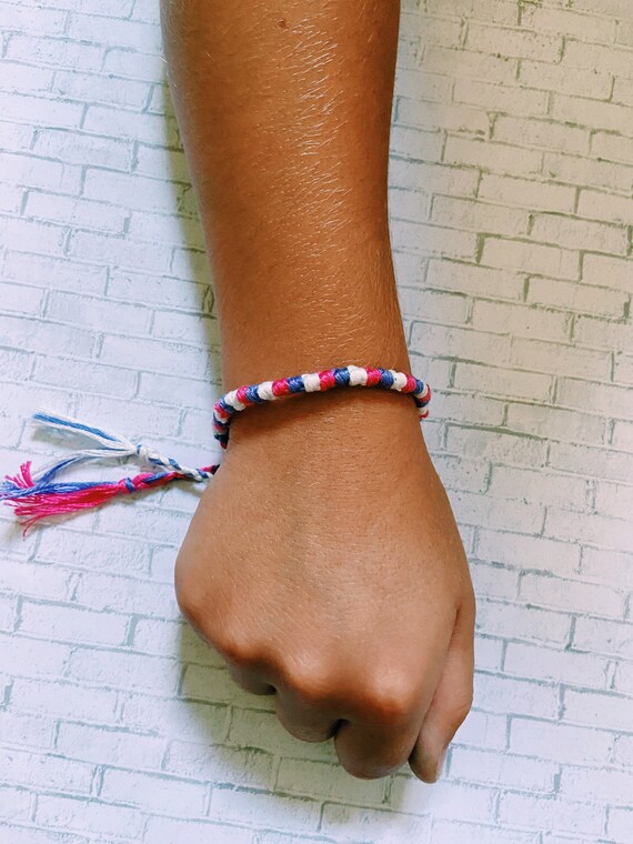 Custom string bracelets store