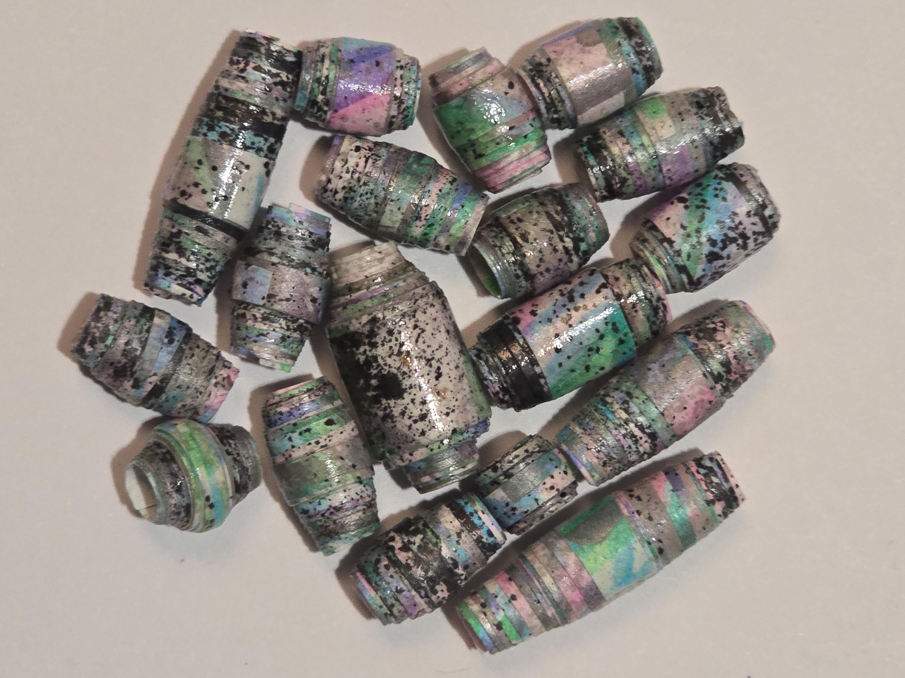 Paper Beads in Assorted Patterns/colors - Etsy