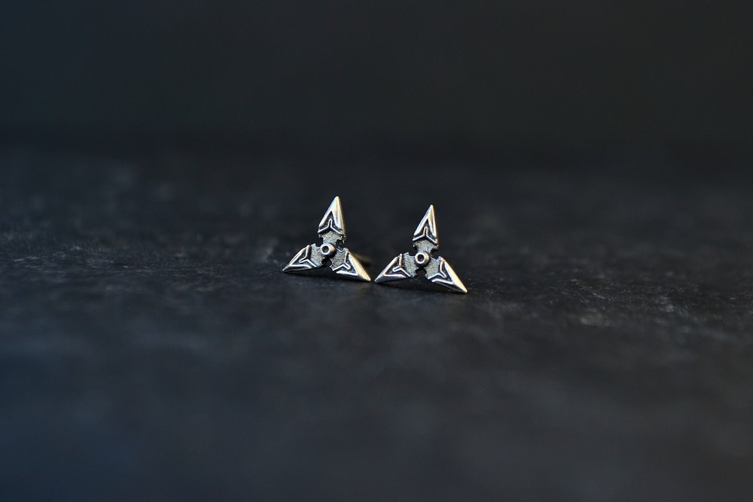 Overwatch Genji Ninja Shuriken Throwing Star Post Earrings - Etsy UK