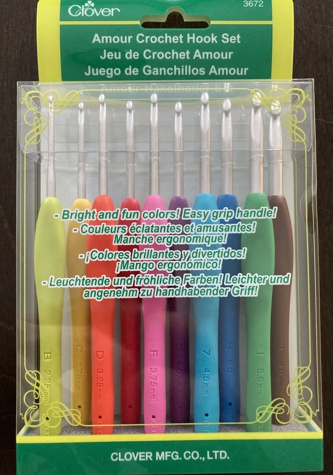 CLOVER Amour Crochet Hook Set 10 Sizes Comfort Grips, Fun Colors! NEW ...