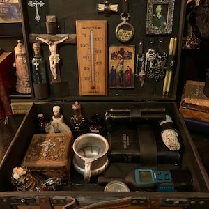 Ghost Hunting Kit: Paranormal Investigator, Spirit Seeker Box, With ...
