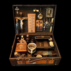 Ghost Hunting Kit: Paranormal Investigator, Spirit Seeker Box, With ...