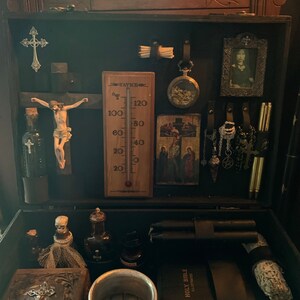Ghost Hunting Kit: Paranormal Investigator, Spirit Seeker Box, With ...