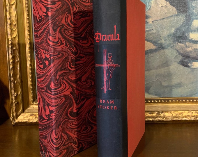 Vintage Bram Stoker’s Dracula - (1965) Beautifully Illustrated Book ...