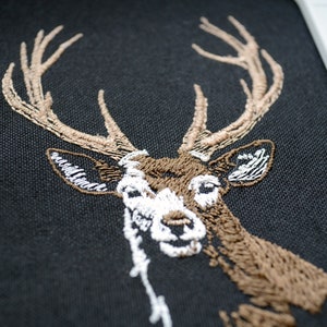 Stunning Deer Embroidery Design - Detailed Buck Head With Antlers ...
