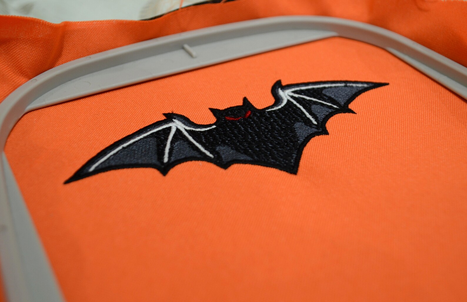 Bat Embroidery Design Halloween Fill Stitch and Applique - Etsy Ireland