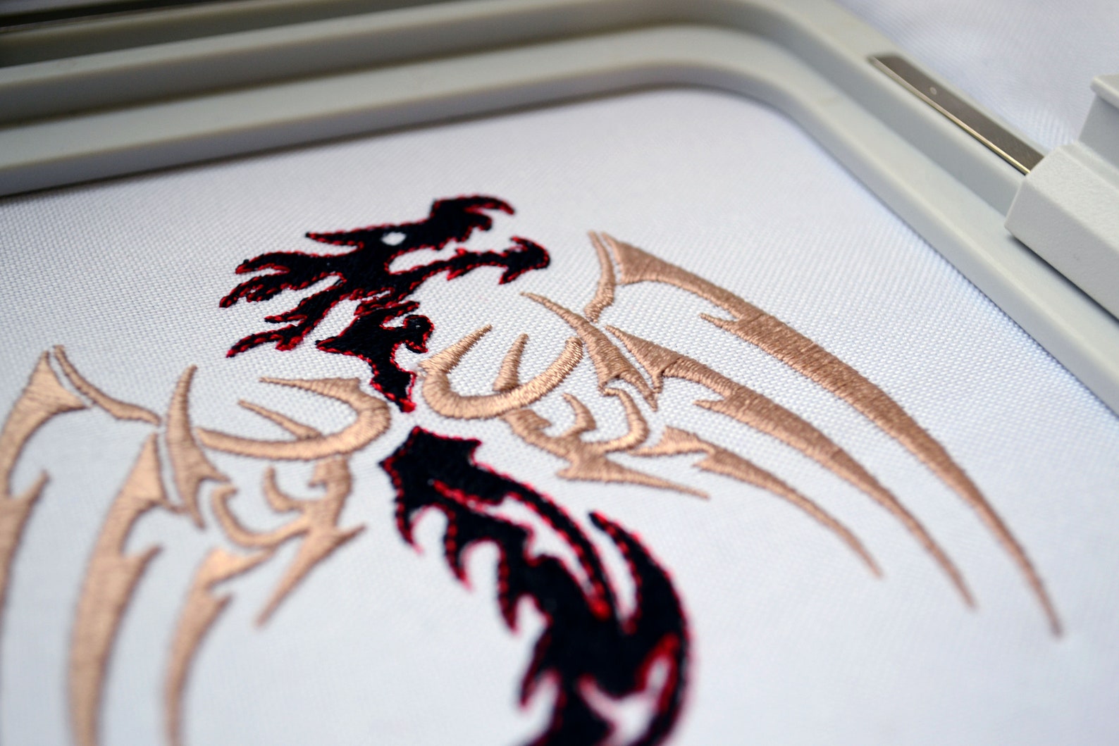 Tribal Dragon Embroidery Design, Satin Stitch and Tatami With Red ...