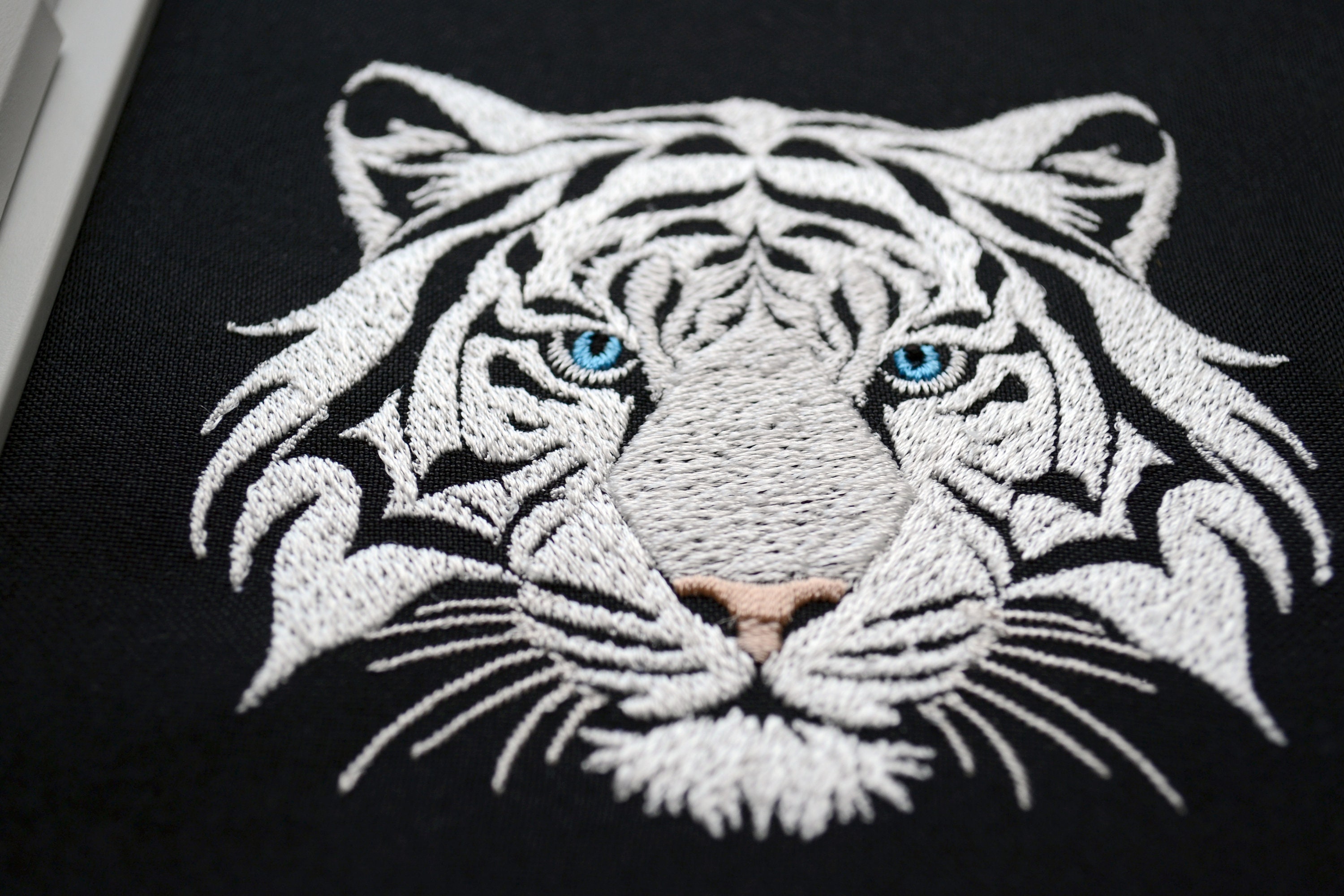 Totemic White Animals Embroidery Designs SET - Bengal Tiger Face, Kind ...