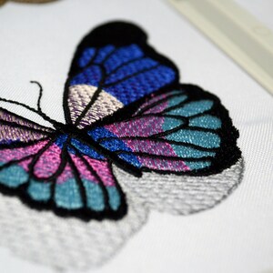 Butterfly Machine Embroidery Designs, Colorful 3D Flying Butterfly With ...