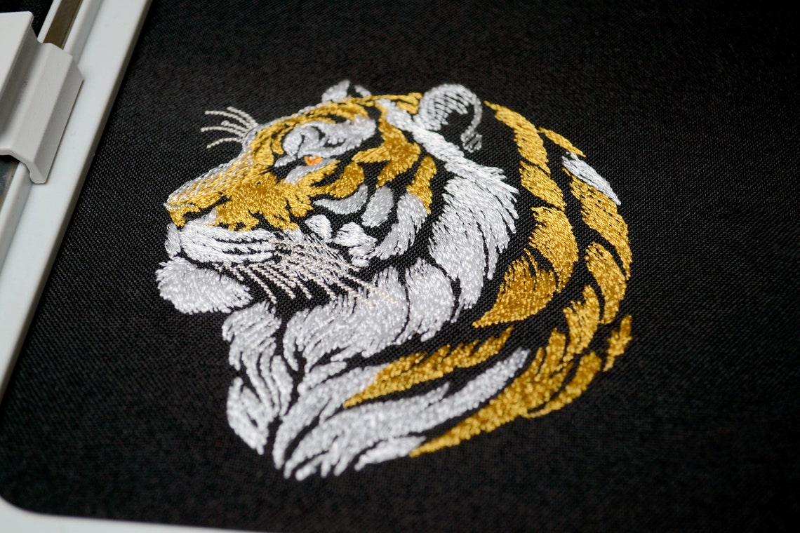 Noble Tiger Head Embroidery Design - Realistic Animal Face Pattern for ...