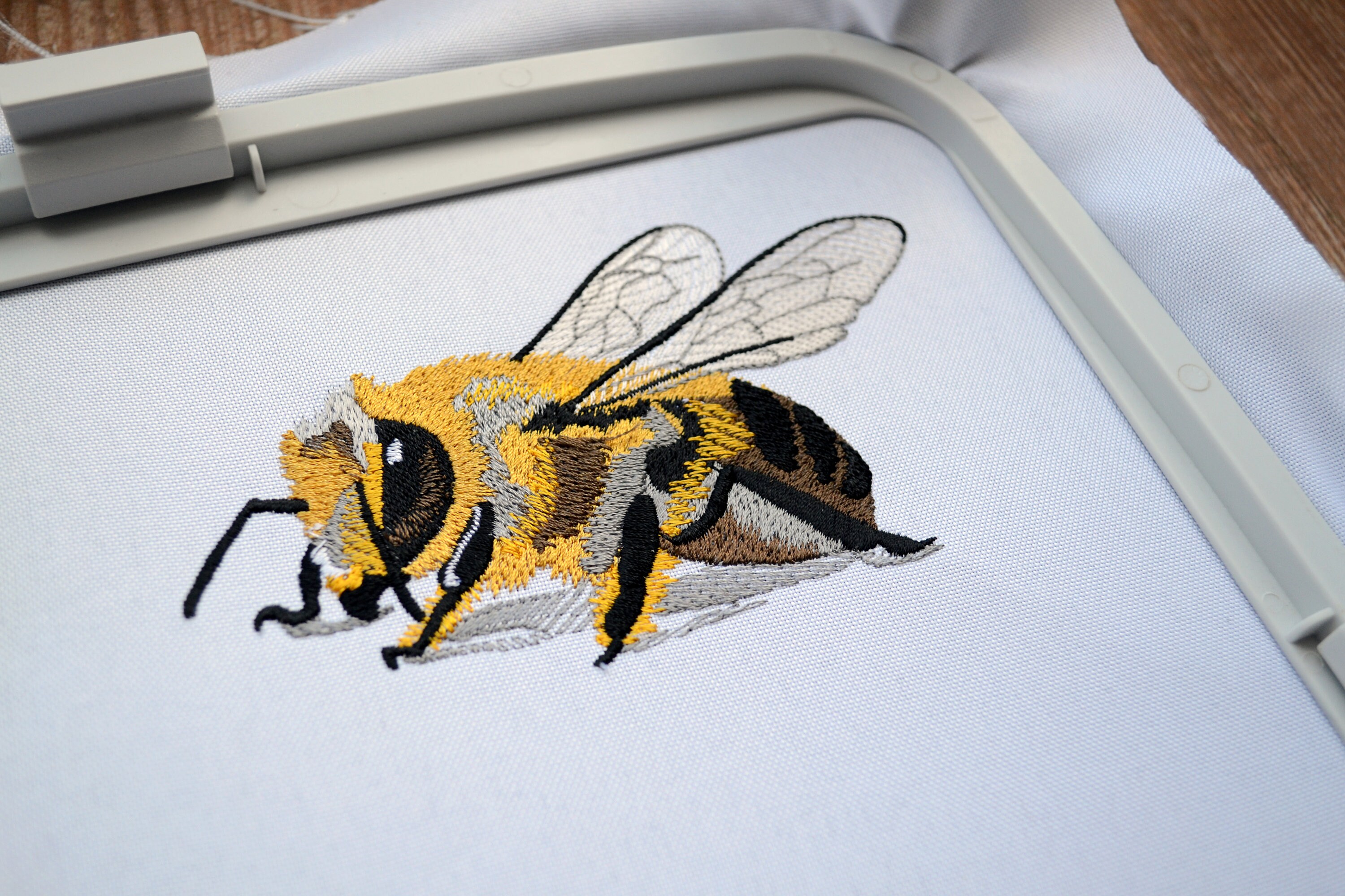 Realistic Honeybee Embroidery Designs Bundle - Lifelike Bee Art on ...