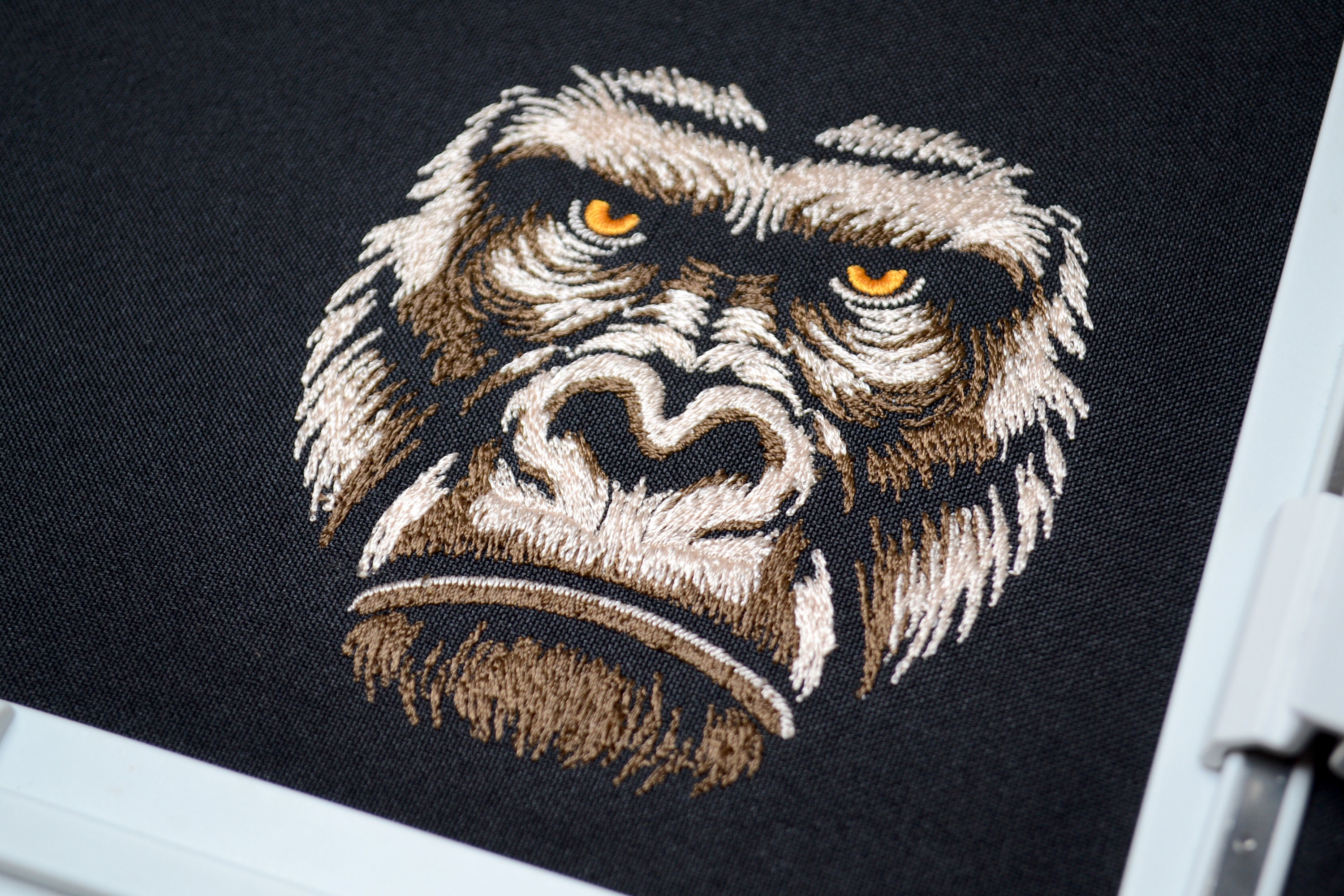 Gorilla Face Embroidery Design - Realistic Wild Animal for Dark Fabric ...