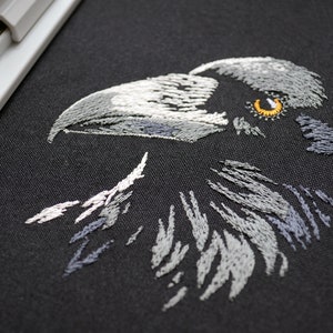 Mystical Raven Embroidery Design – Realistic Crow Head, Fill Stitch for ...