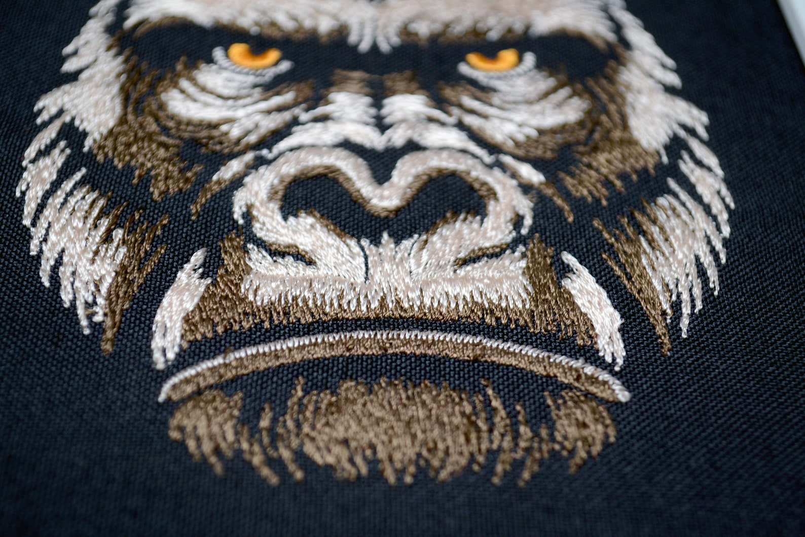Gorilla Face Embroidery Design - Realistic Wild Animal for Dark Fabric ...
