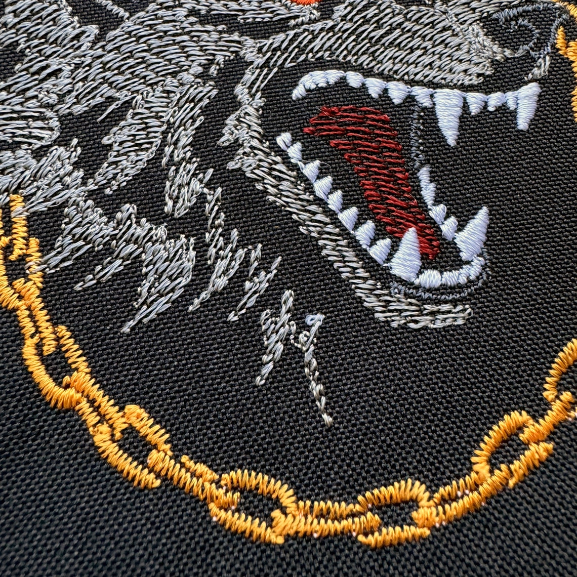 Quick Stitch Fierce Wolf Embroidery Design - Golden Chain Encircled ...