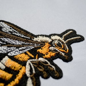 Realistic Honeybee Embroidery Designs Bundle - Lifelike Bee Art on ...