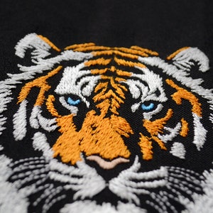 Realistic Tiger Head Embroidery Design - Lifelike Animal Face Pattern ...