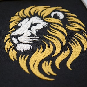 Noble Lion Embroidery Design - Golden Mane Pattern - King of the Jungle ...