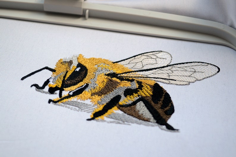 Realistic Bee Embroidery Design 3D Insect With Quick Stitch - Etsy