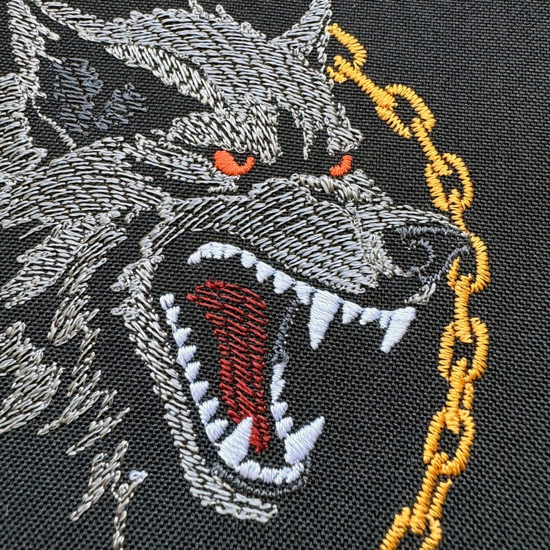 Quick Stitch Fierce Wolf Embroidery Design - Golden Chain Encircled ...