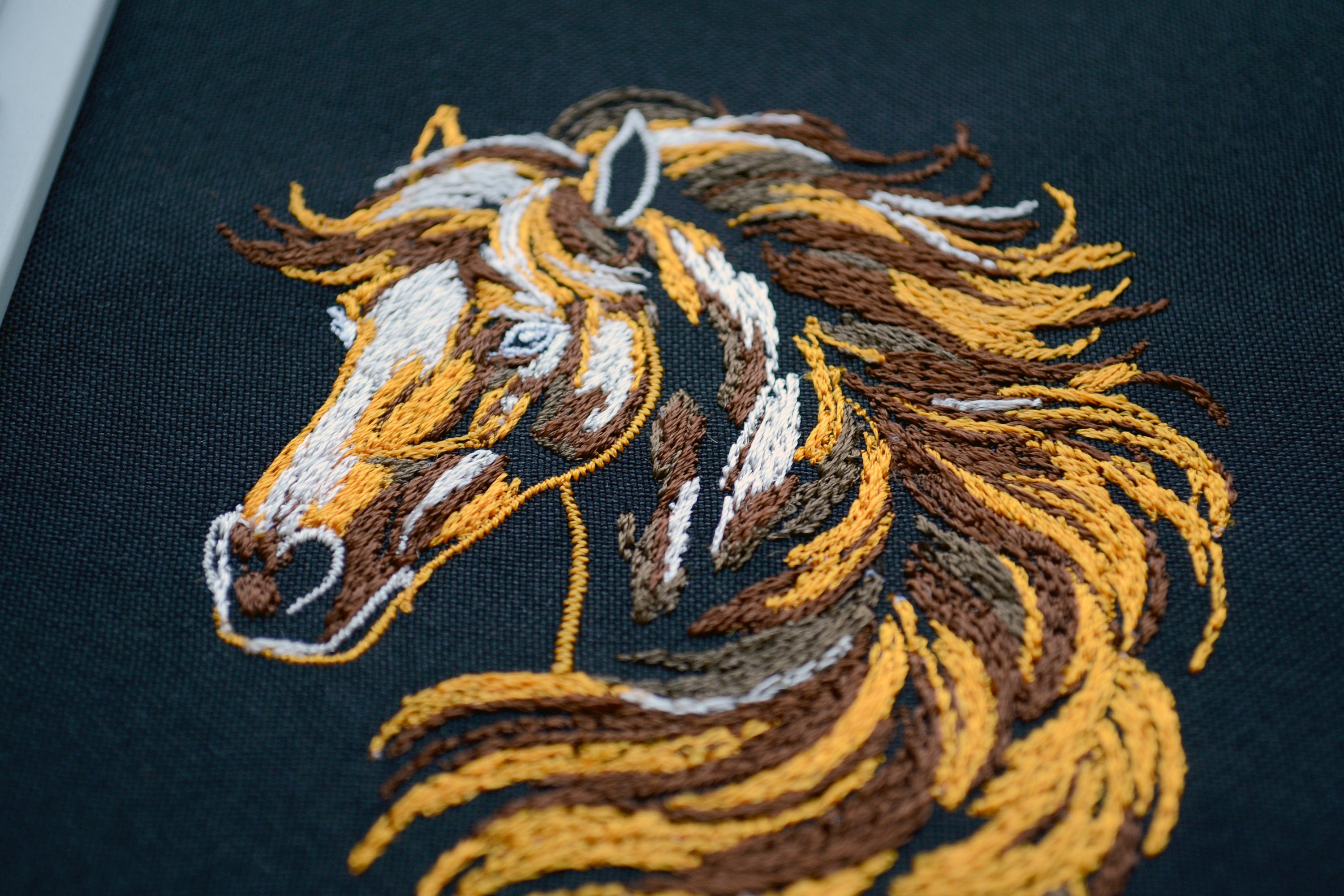 Elegant Horse Head Embroidery Design - Realistic Noble Animal for Dark ...