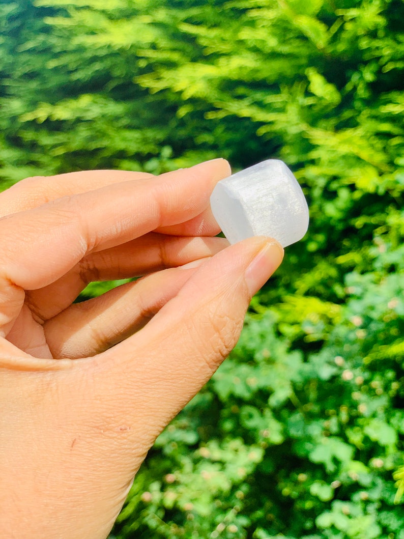 Selenite Tumble Rocks, Selenite Quartz Pocket Stone, Crystal Tumble ...