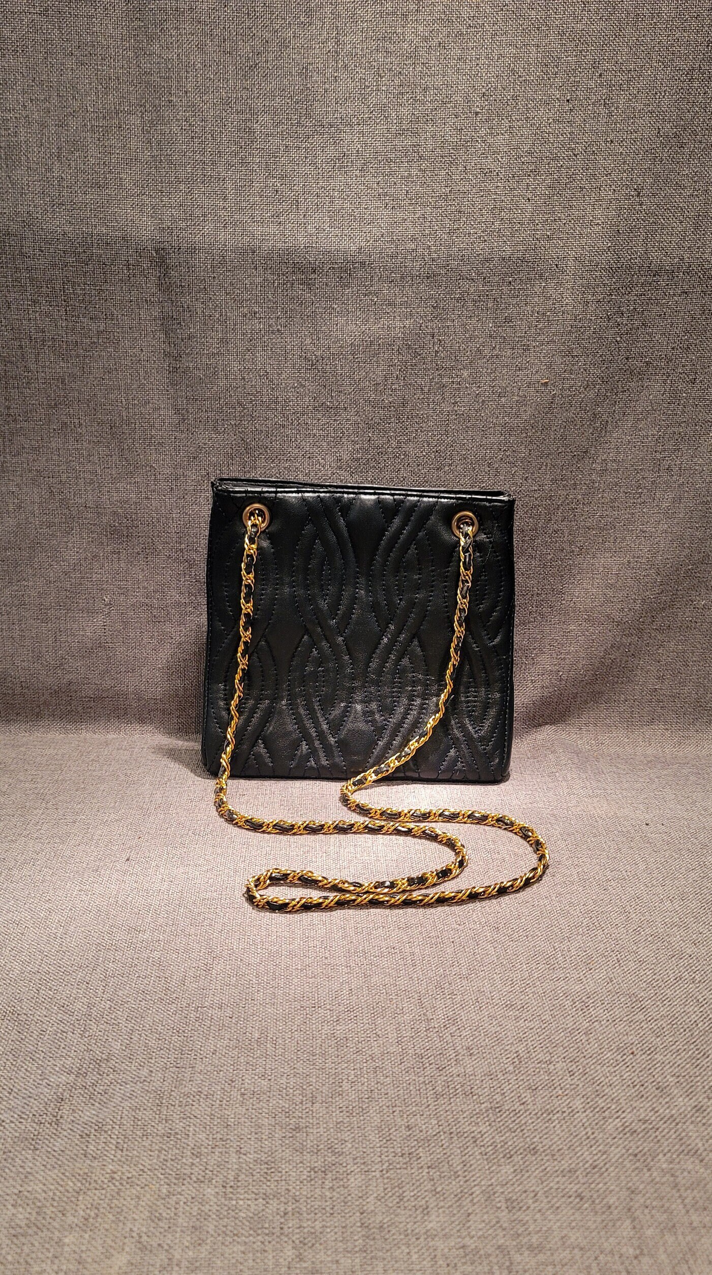 LJ Simone New York Black Leather Quilted Handbag, Purse, Crossbody Bag ...