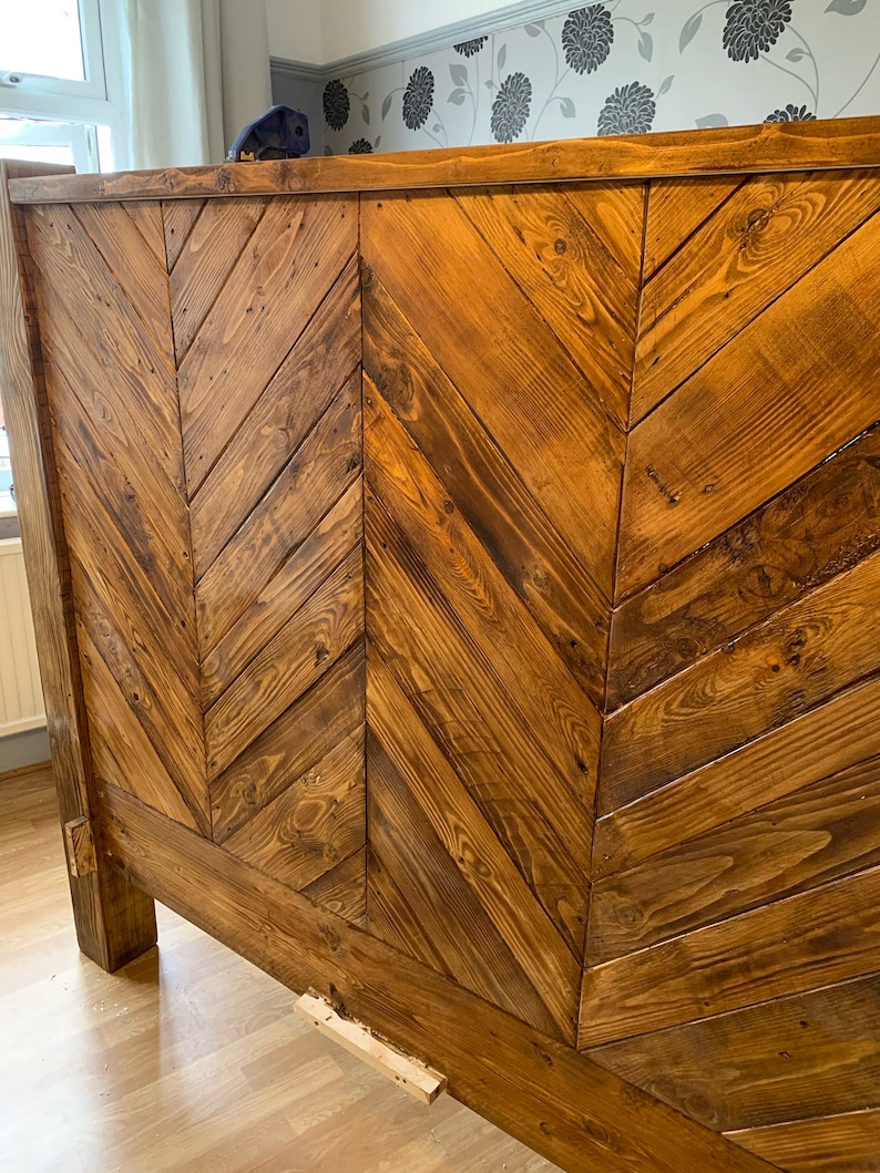 Rustic, Hand Made, Chevron Scaffold Board Reclaimed Bed - Etsy UK