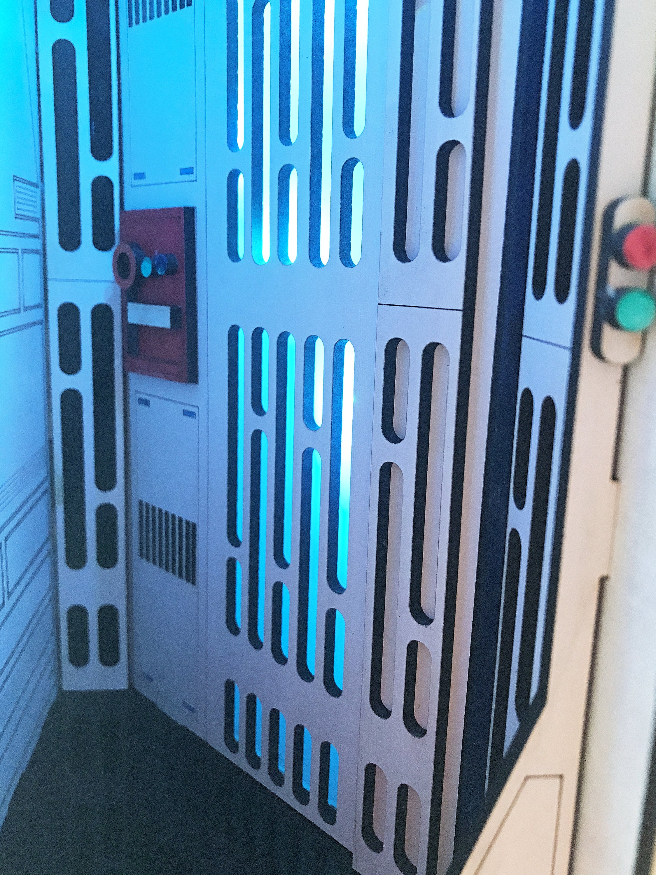 Star Wars Book Nook - Death Star Empire Corridor Shelf Display ...