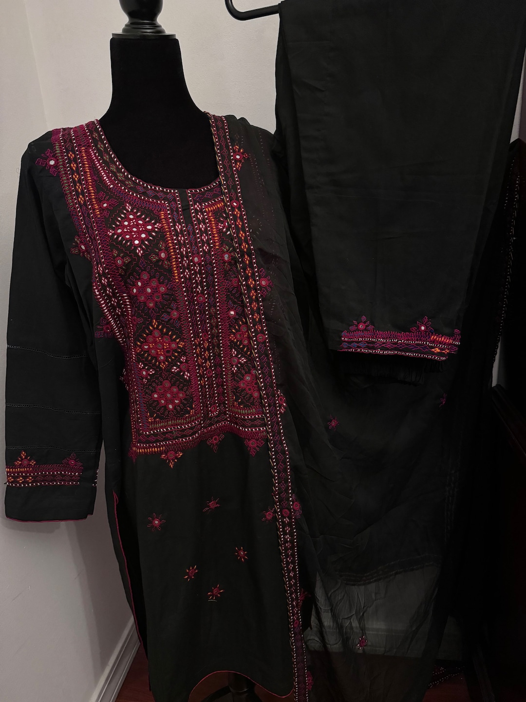 Handmade Balochi Embroidered With Mirror Dress Suit 3 Piece Stitched ...