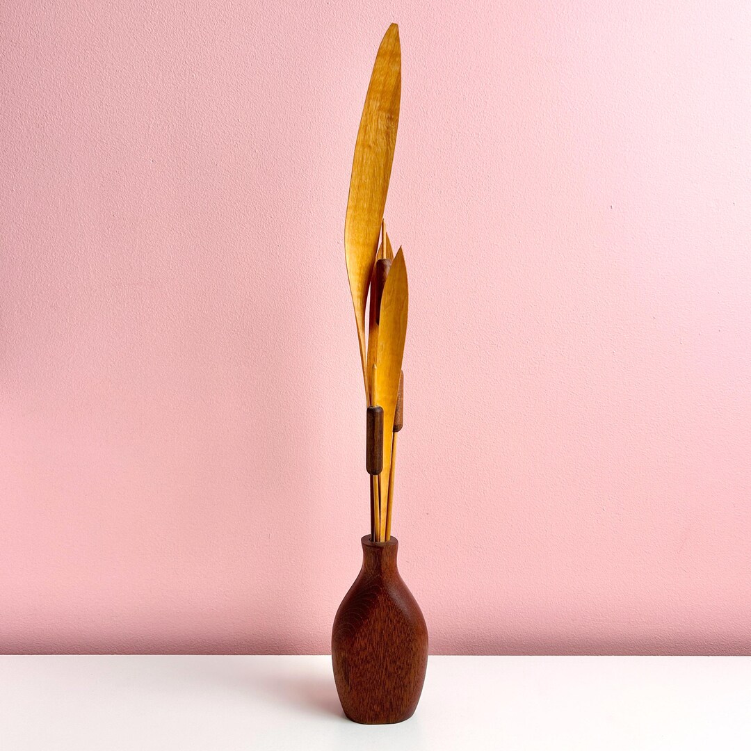 Carved Vase With Wood Cattails - Etsy