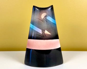 Judith Stiles Vase - Etsy