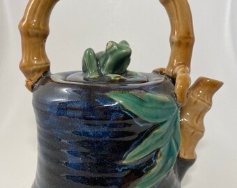 Ceramic Frog Teapot - Etsy