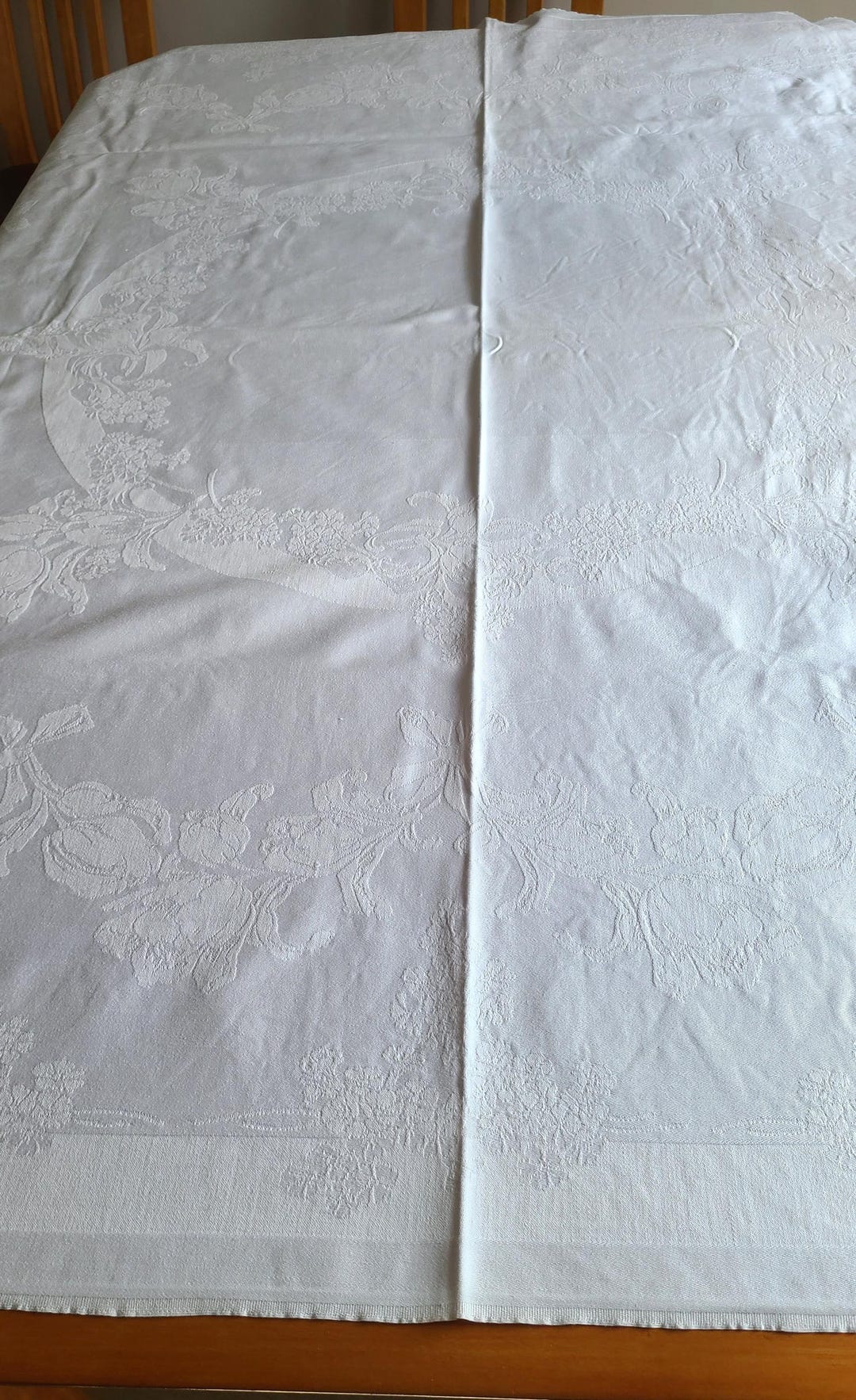 White Damask Jacquard Embossed Tablecloth - Etsy