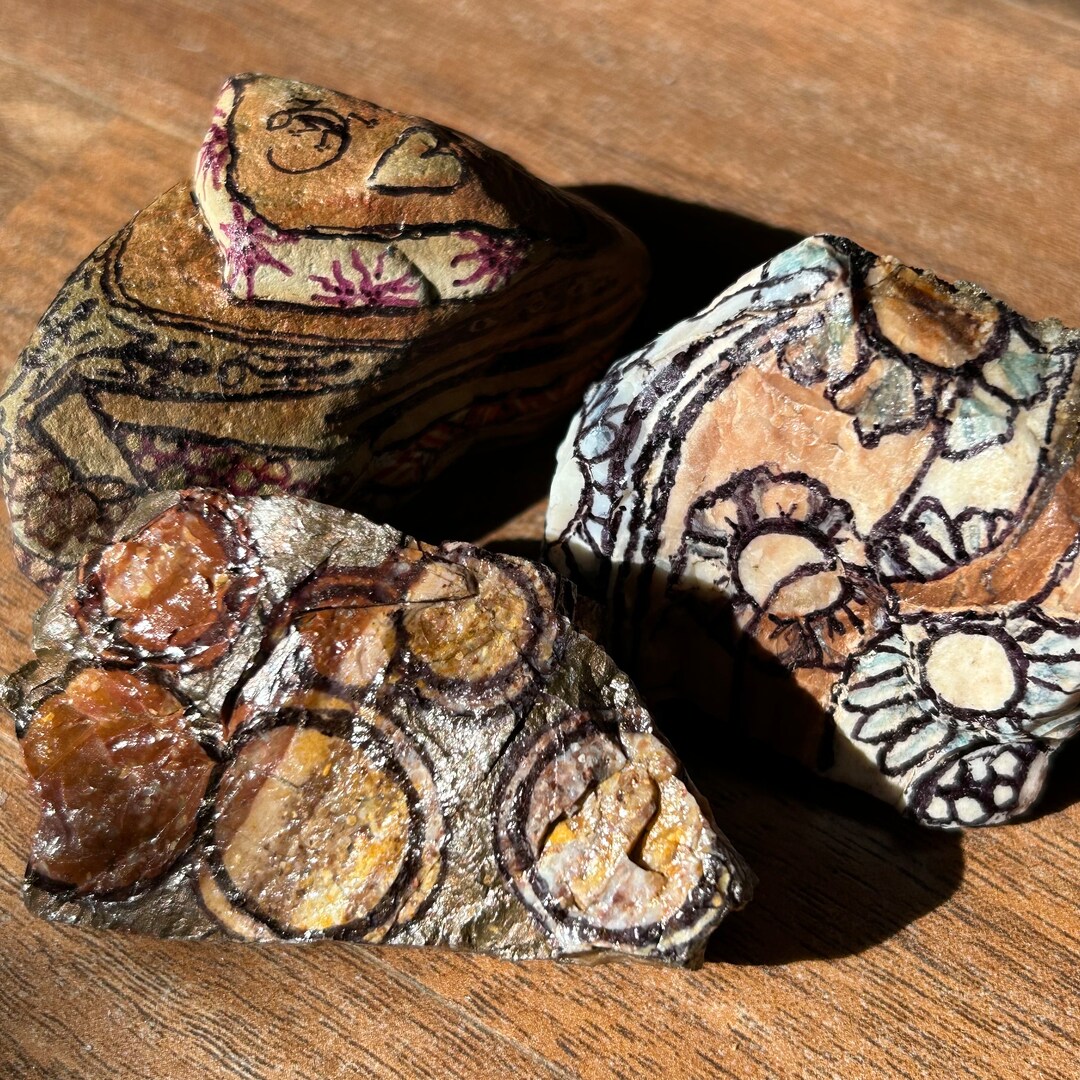 Set of 3 Beautiful Desert Stones Rock Art. Handmade Rockart. Original ...