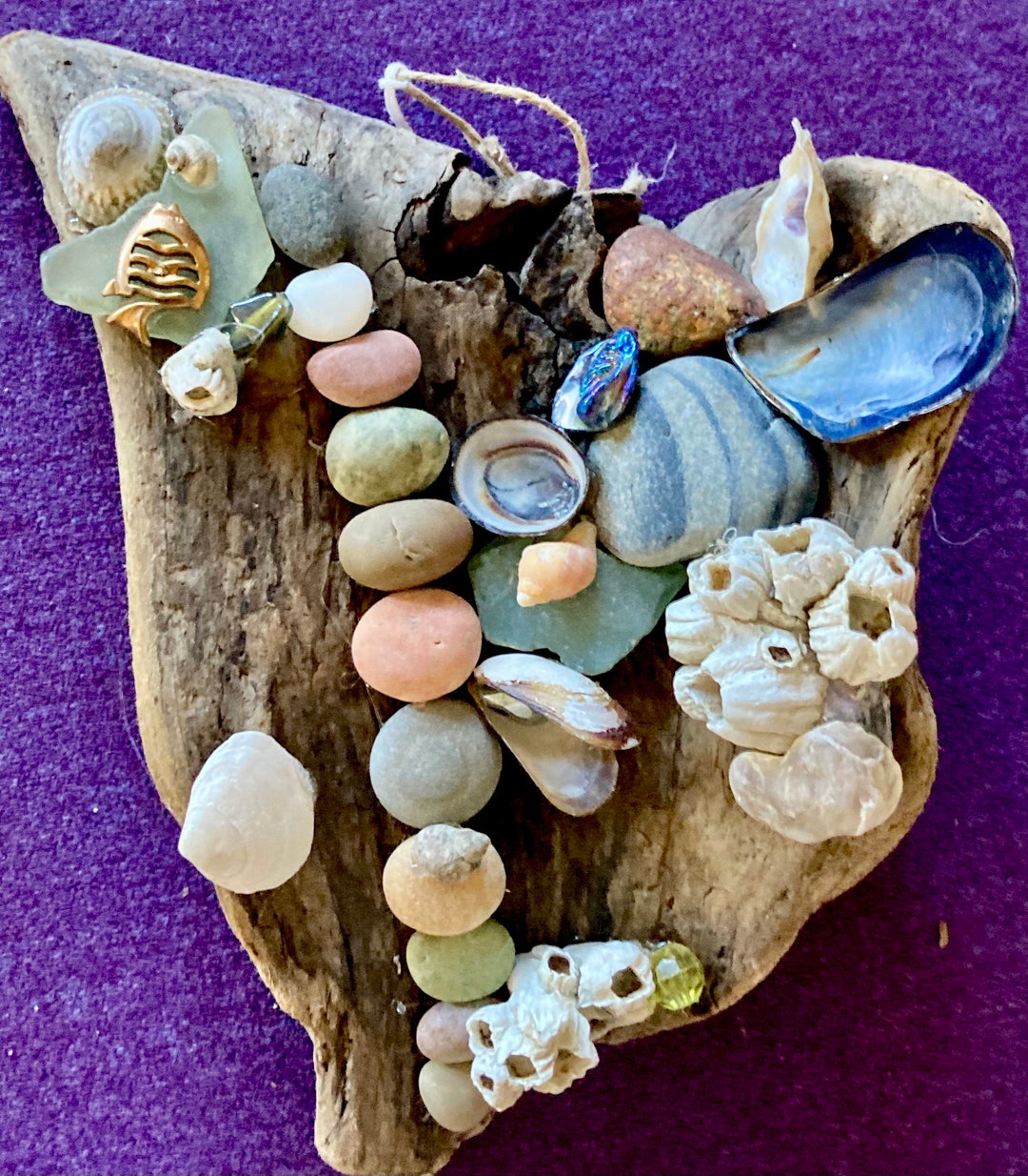 Shell and Rocks Driftwood Beach Tableau. Handmade Nature Beach Art ...
