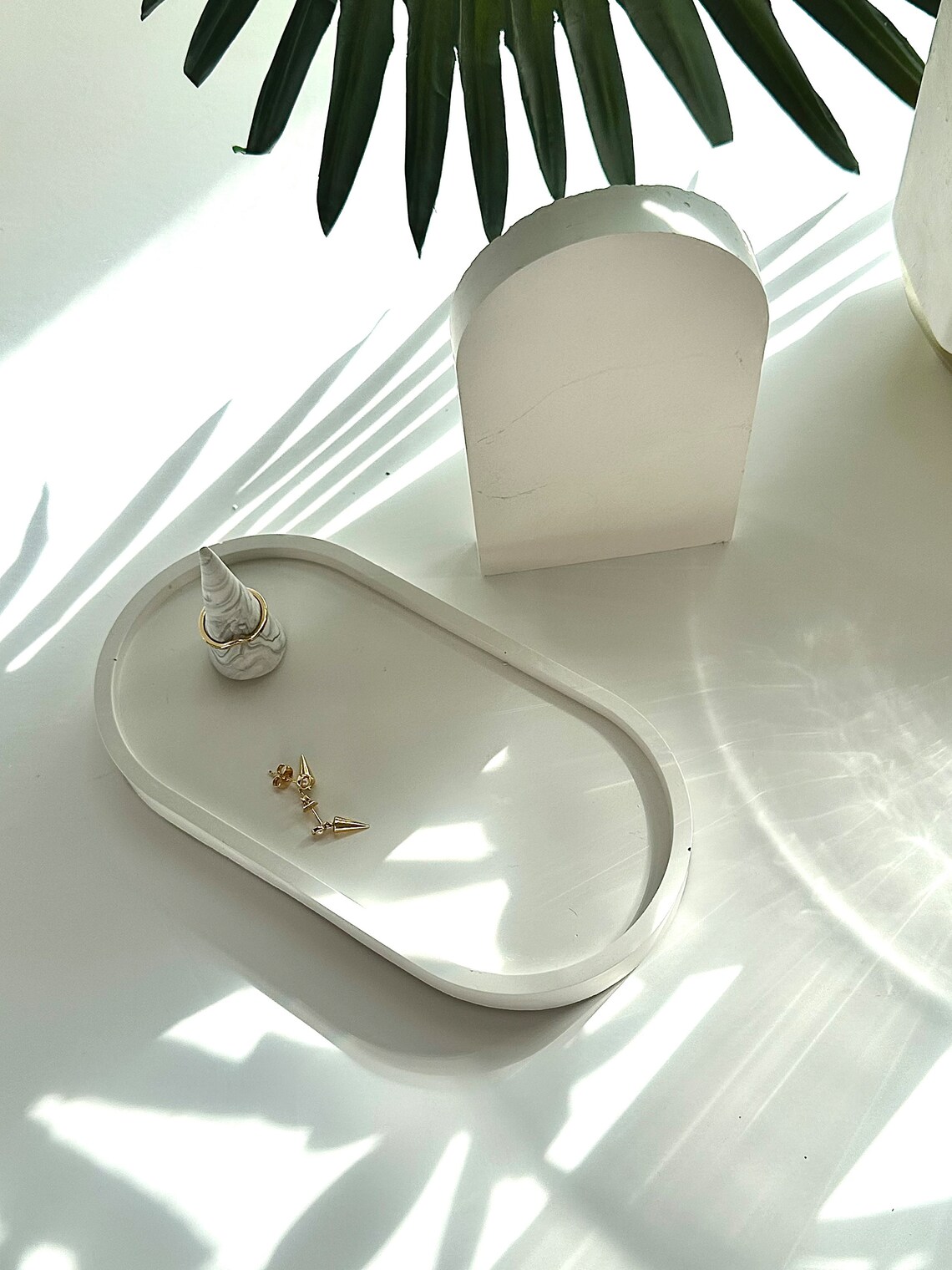 Minimalist White Plaster Catch-all Tray, Oval Decor - Etsy