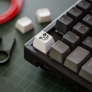 Undertale Sans Keycap for Cherry MX Gateron Logitech Razer Mechanical ...