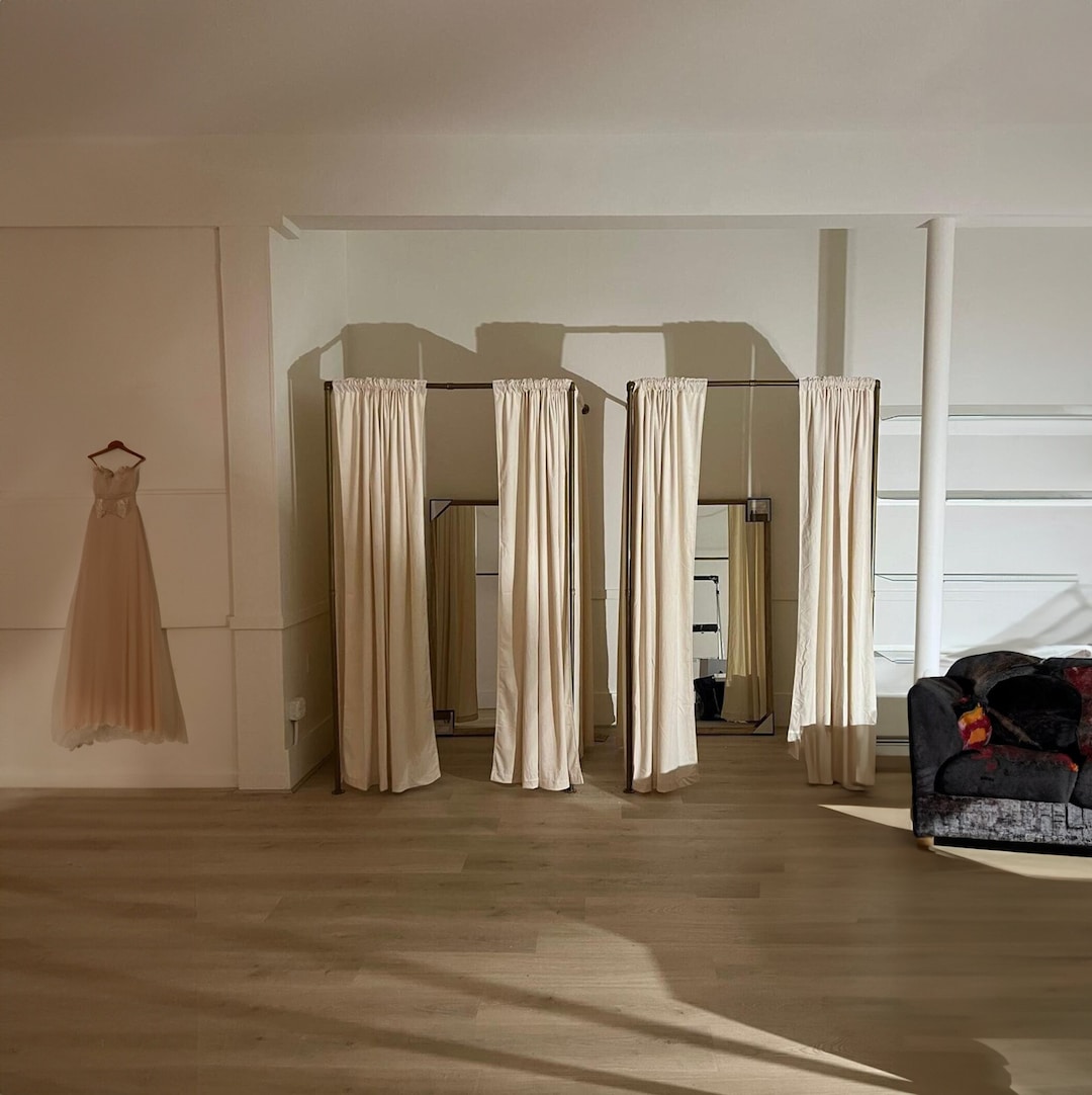 Double Changing Room Curtain Rail Clothes Shop Fitting Room, Dressing ...