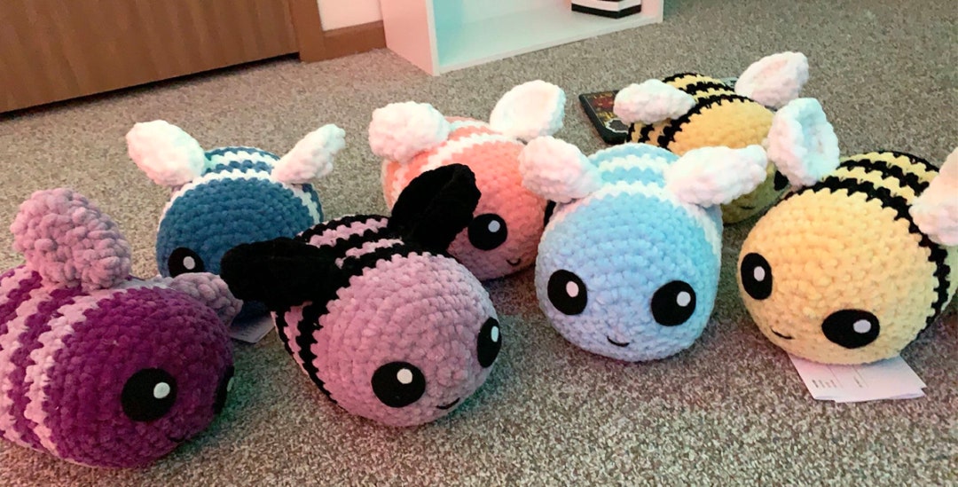 Customizable Giant Bee Plush - Etsy
