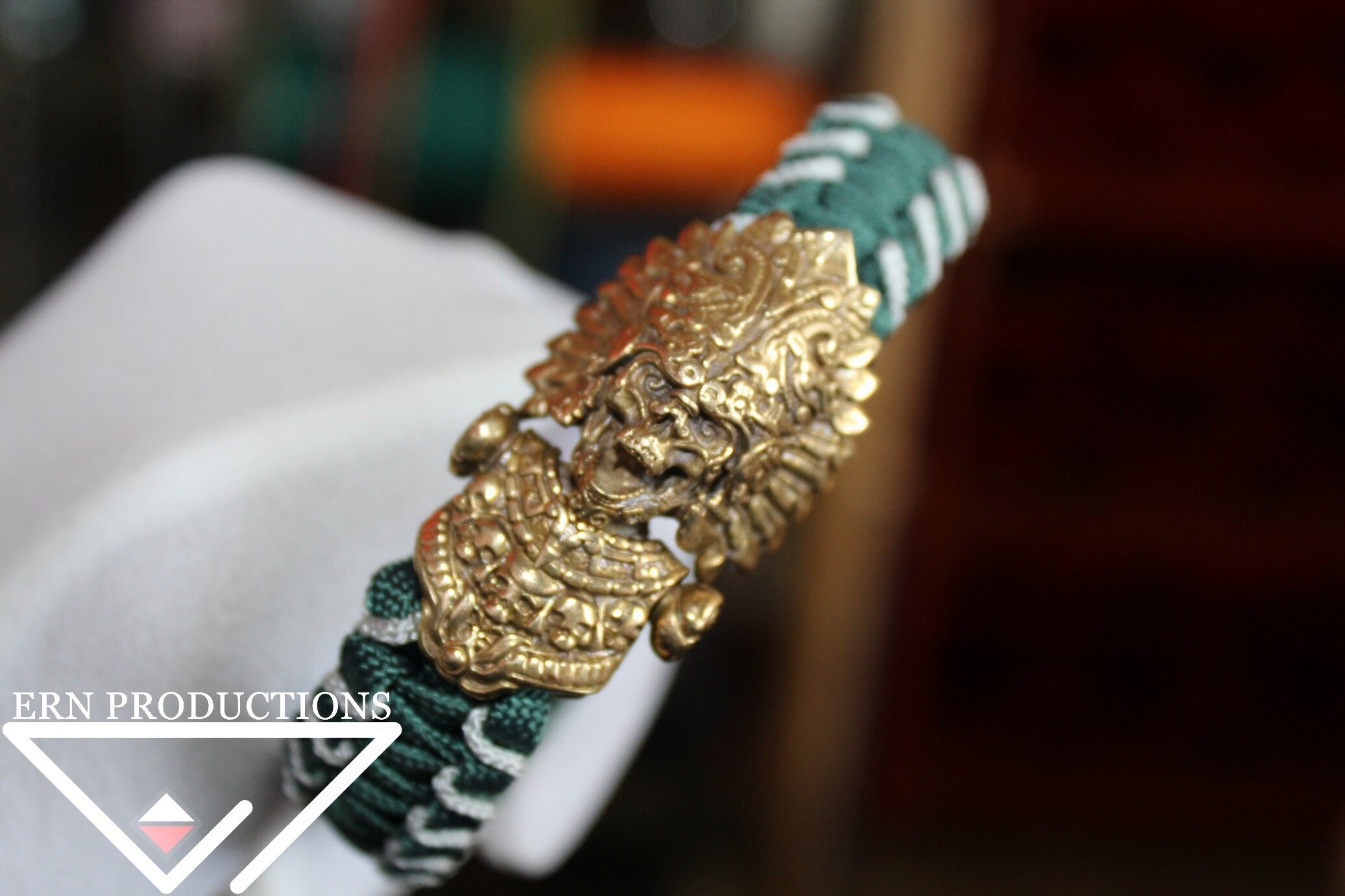 Premium Bracelet, Aztec Handmade Shackle, Bronze Clasp, Paracord ...