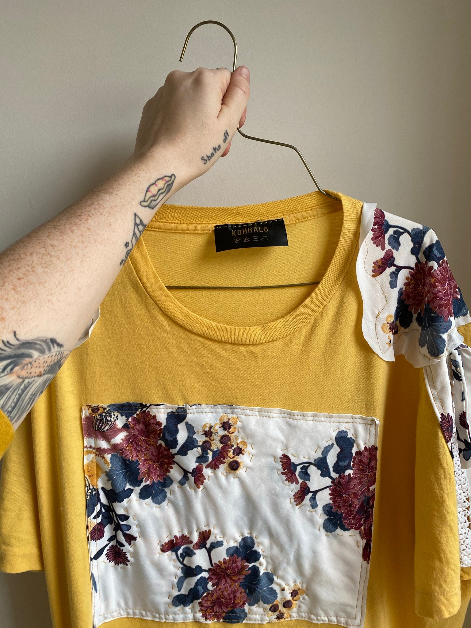 Floral Yellow T-shirt/ Woman's Shirt With Floral Pattern/ Yellow Top - Etsy