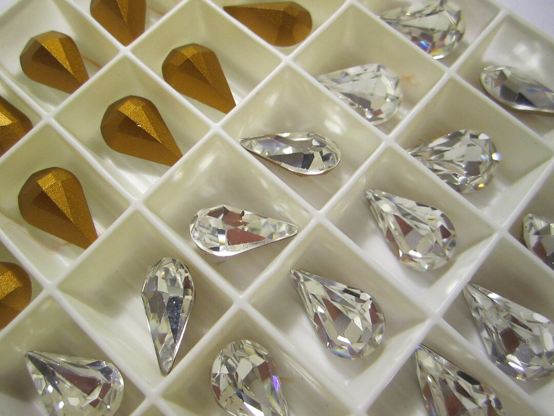 Swarovski - Vintage Teardrop Crystal 4300, 13x7,8 MM, Teardrop, Crystal ...