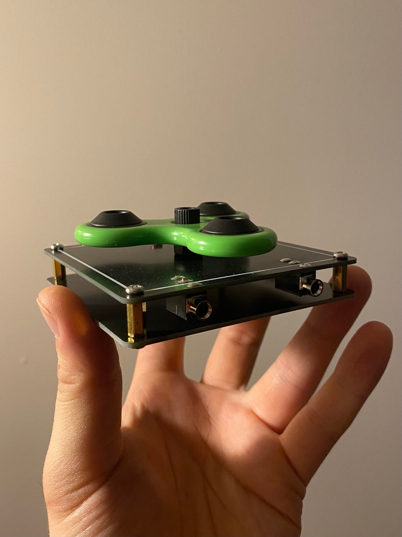 Krypt Modular | Cyclone - 0HP Fidget Spinner Tremolo / Modulation ...