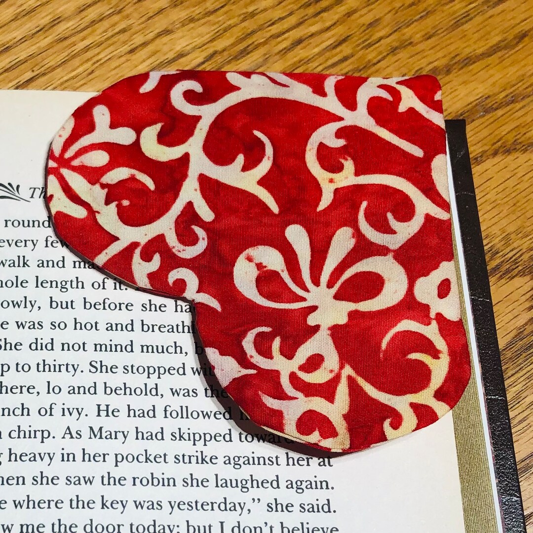 Heart Shaped Bookmarks - Etsy