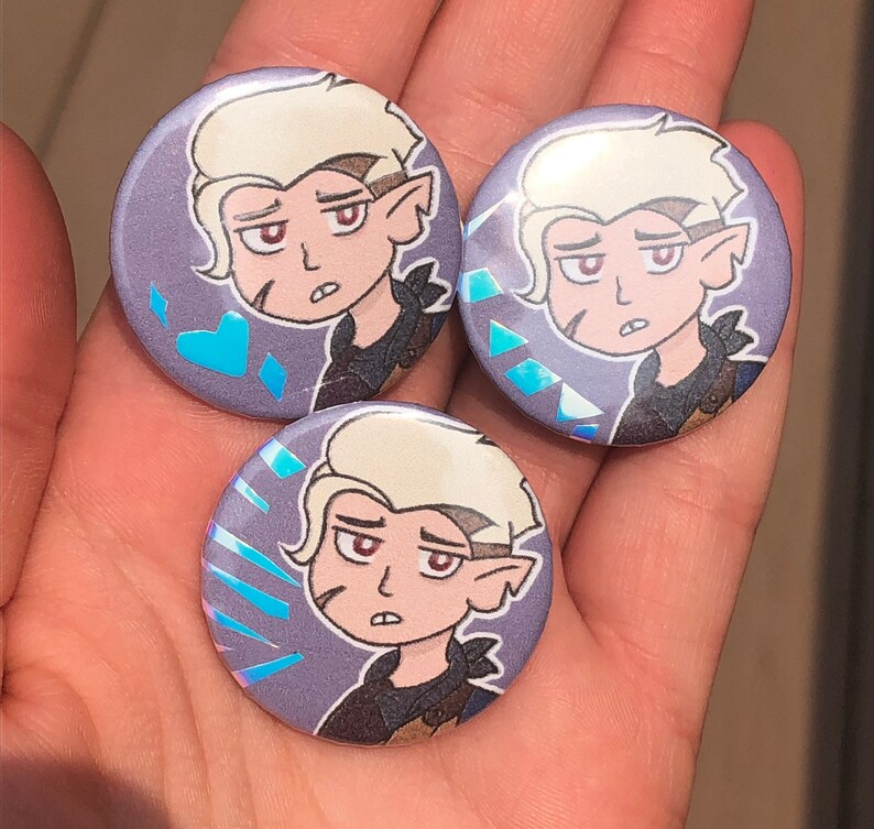 The Owl House Golden Guard Pin/ Button - Etsy