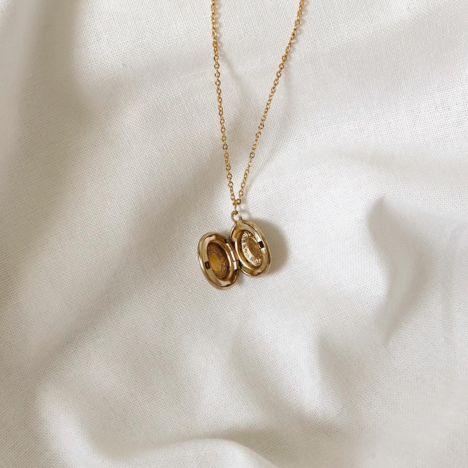 Isabella Mini Locket Mini Locket Necklace, Vintage Locket, Small Locket ...