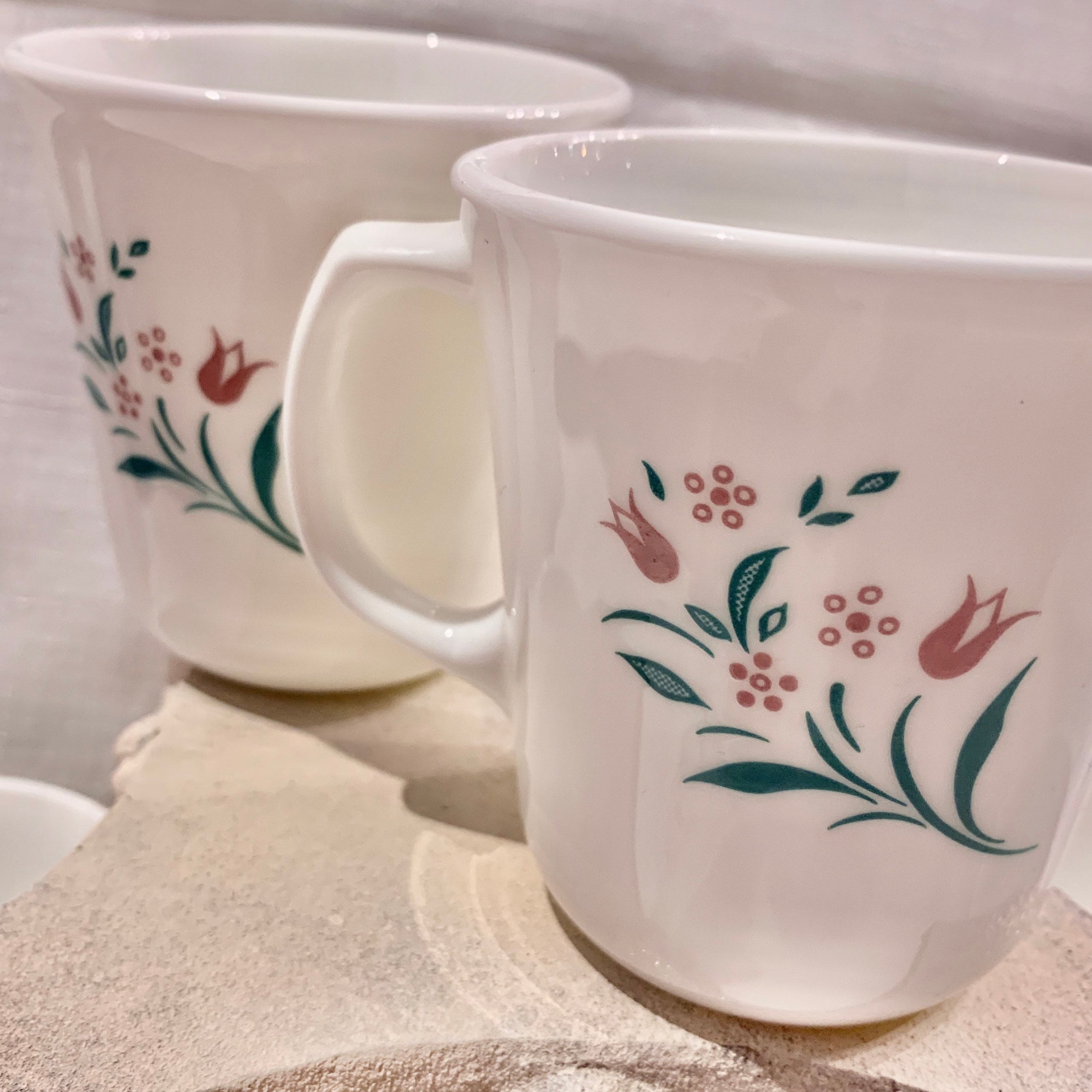 Vintage White Corningware Cups Floral Design - Etsy Canada