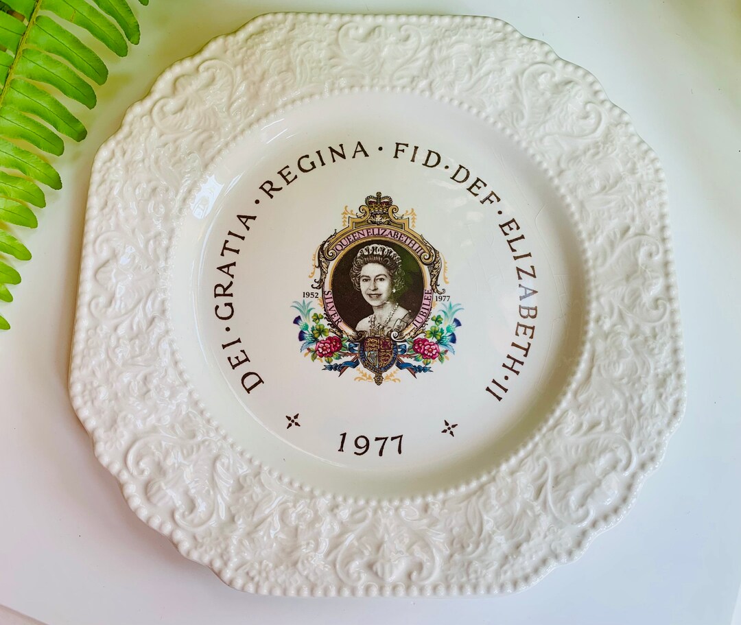 Vintage Lord Nelson Pottery Queen Elizabeth II Silver Jubilee 1952-1977 ...
