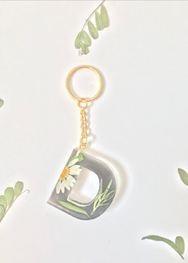 Cute Customizable Letters A - Z or Shape Resin Keychain With White Real ...